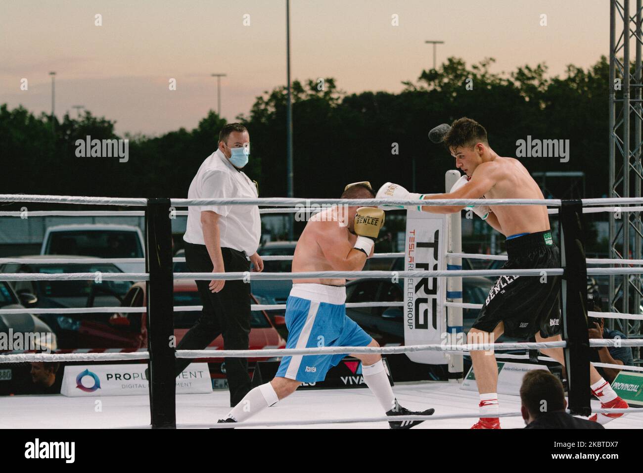 boxing fight between Luca Cinqueoncie and Pavel Albrecht during drive ...