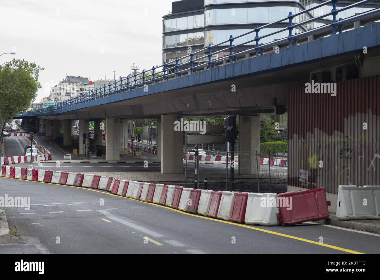 Structural damage bridge collapse hi-res stock photography and images ...