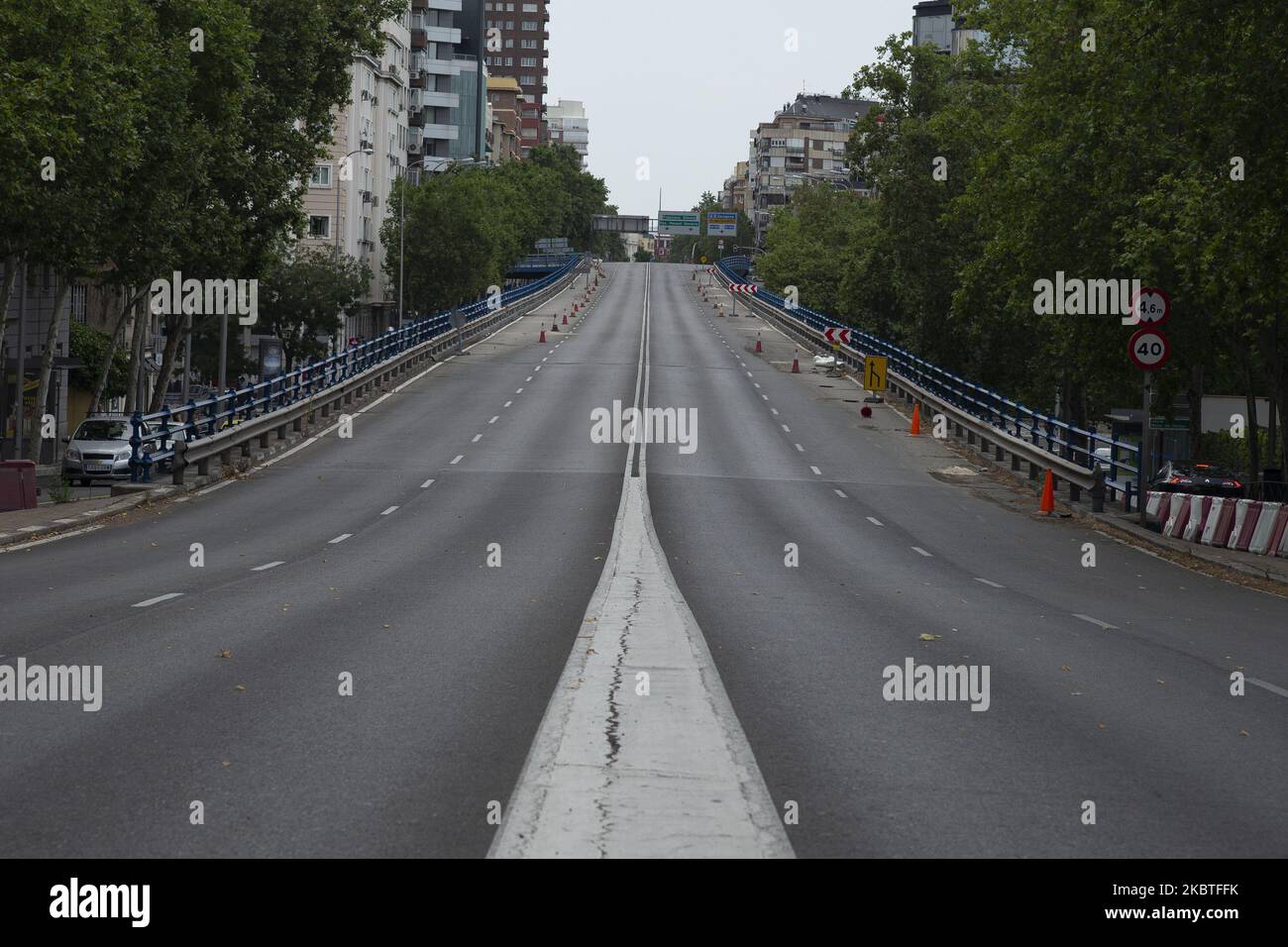 Structural damage bridge collapse hi-res stock photography and images ...