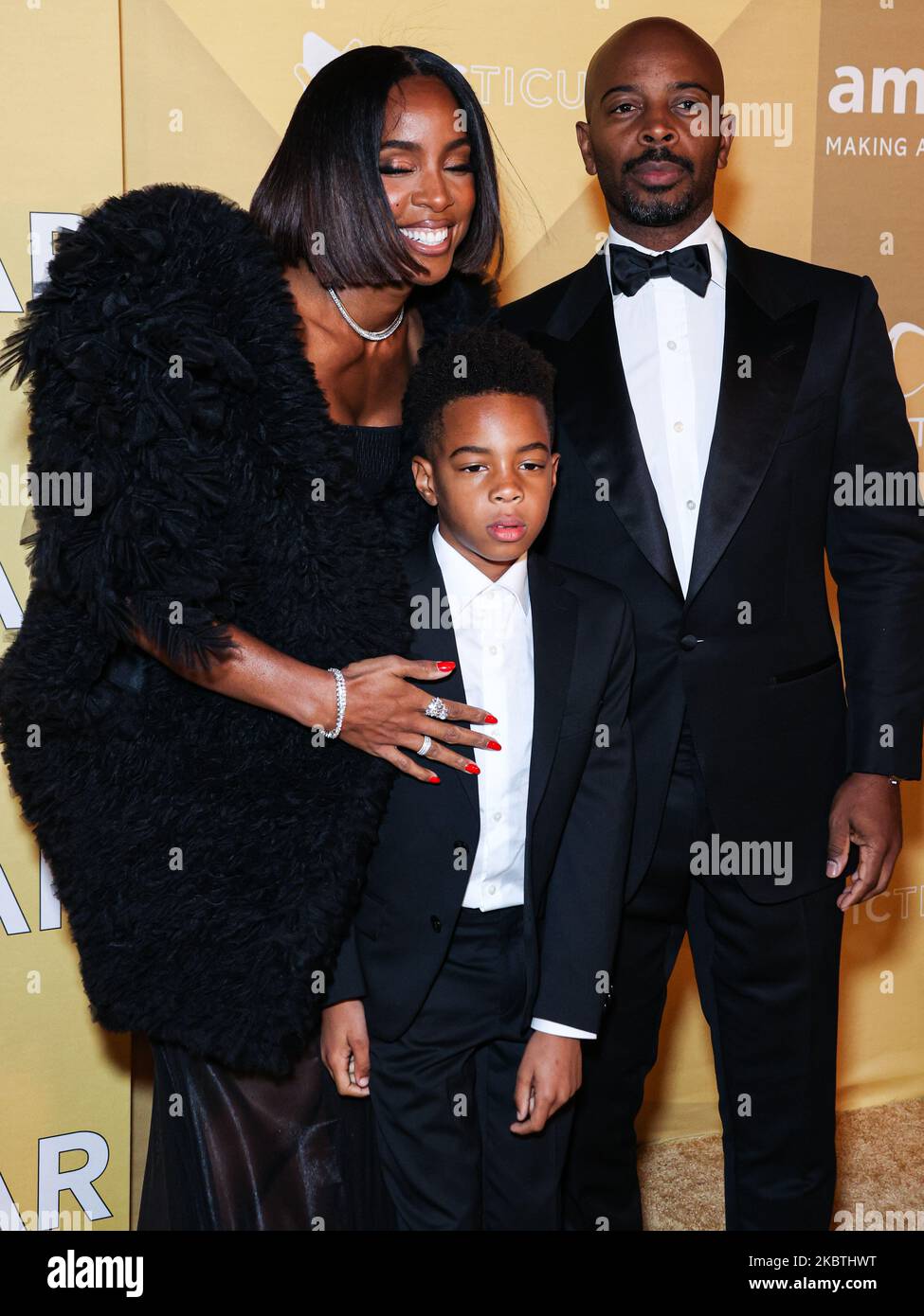 WEST HOLLYWOOD, LOS ANGELES, CALIFORNIA, USA - NOVEMBER 03: Kelly ...