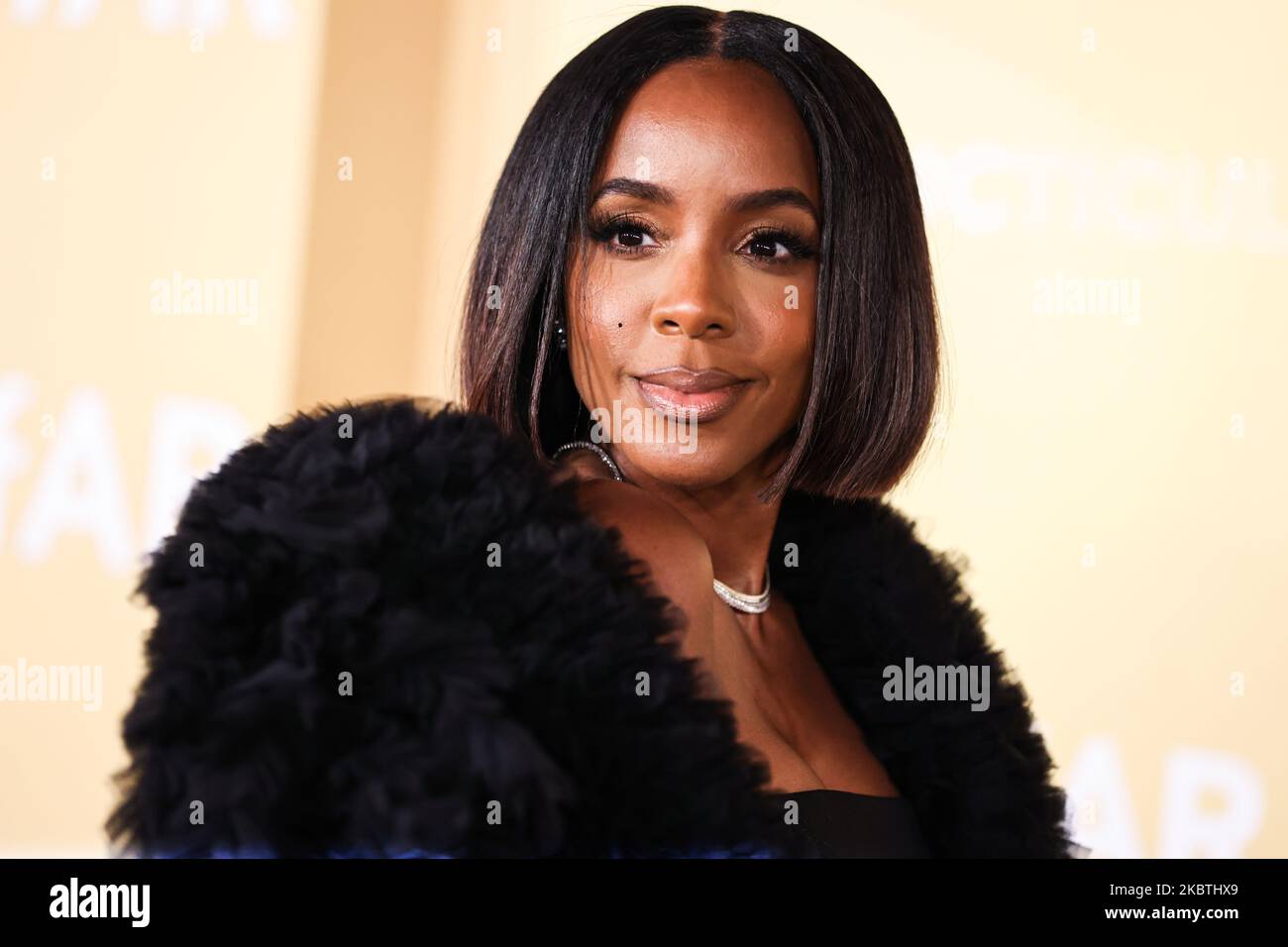 WEST HOLLYWOOD, LOS ANGELES, CALIFORNIA, USA - NOVEMBER 03: Kelly ...