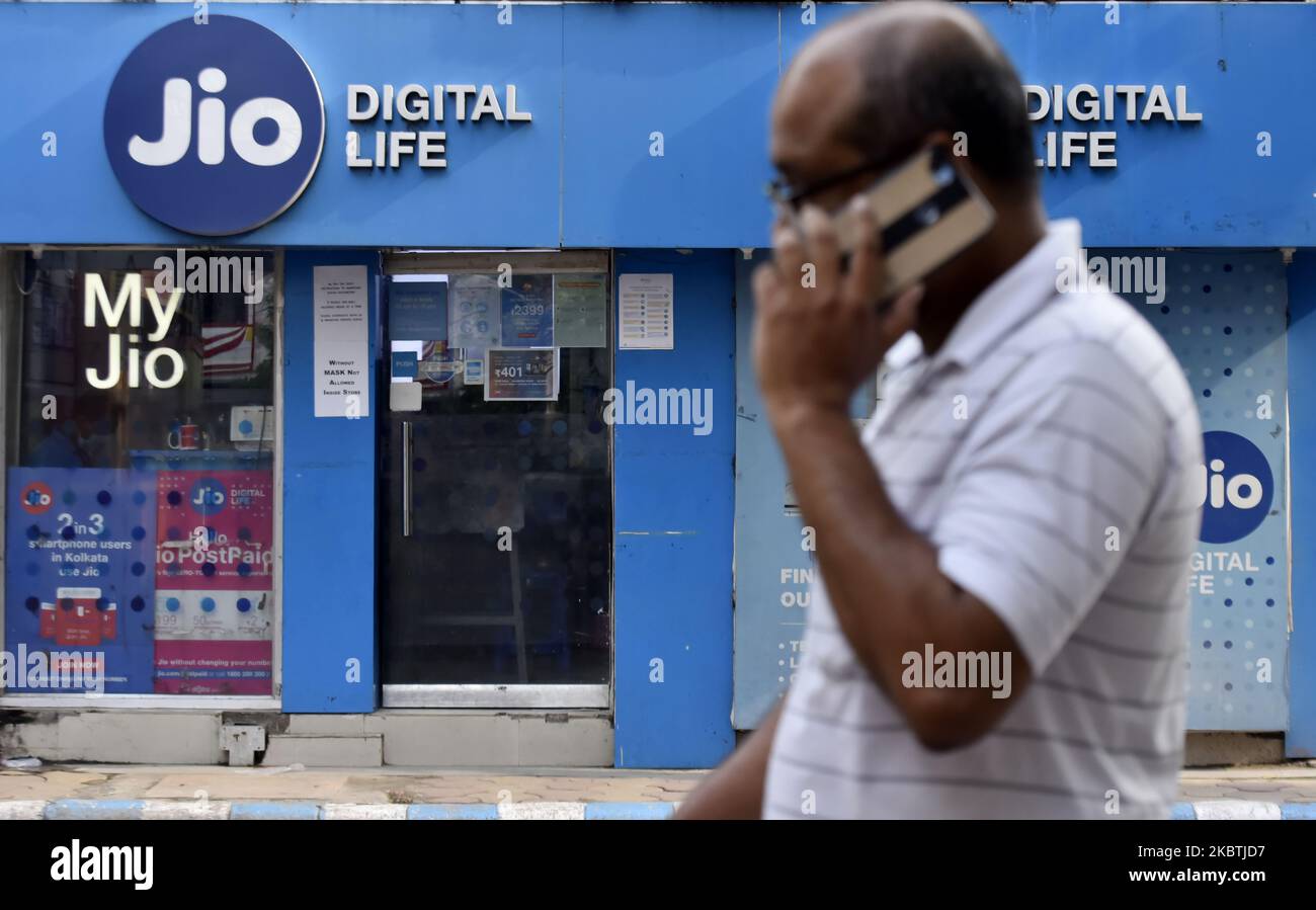 Indias reliance industries hi-res stock photography and images - Alamy