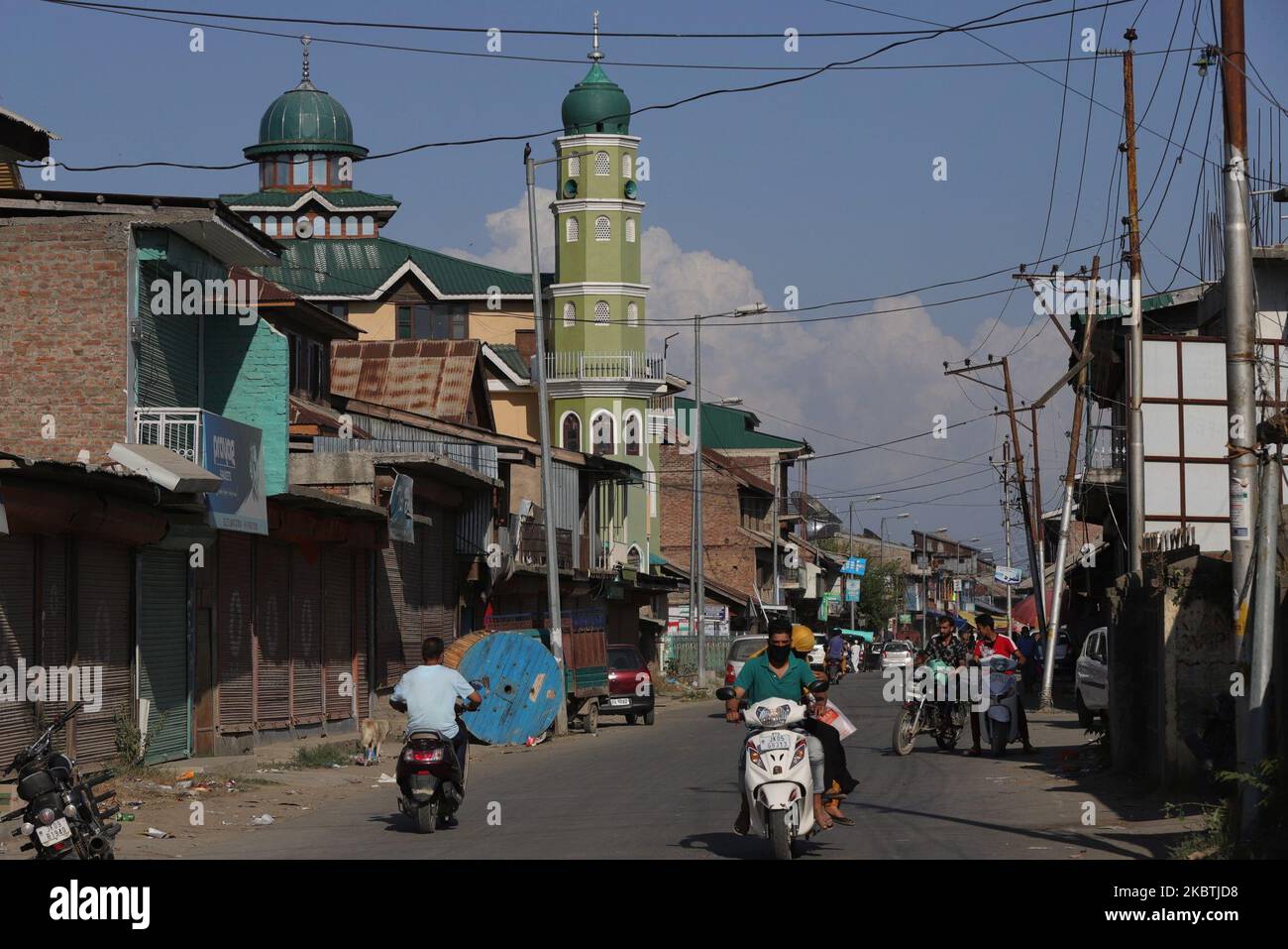 New colony sopore district baramulla jammu hi-res stock photography and ...