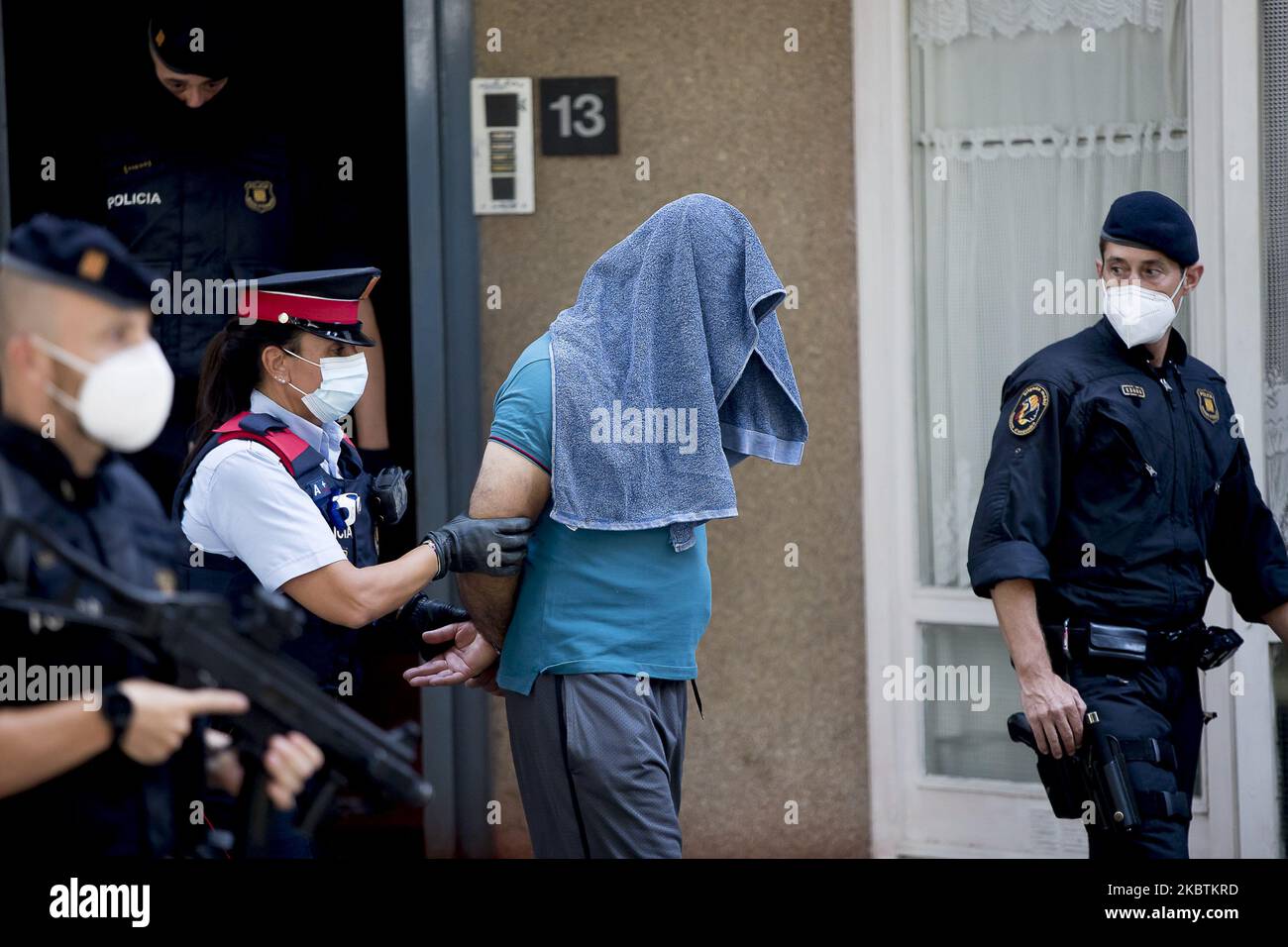 Catalan regional police force mossos desquadra hi-res stock photography ...
