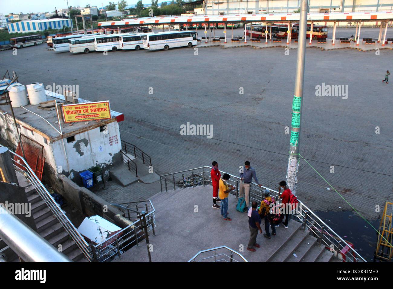 Uttar pradeshs vaishali roadways bus stand hi-res stock photography and ...