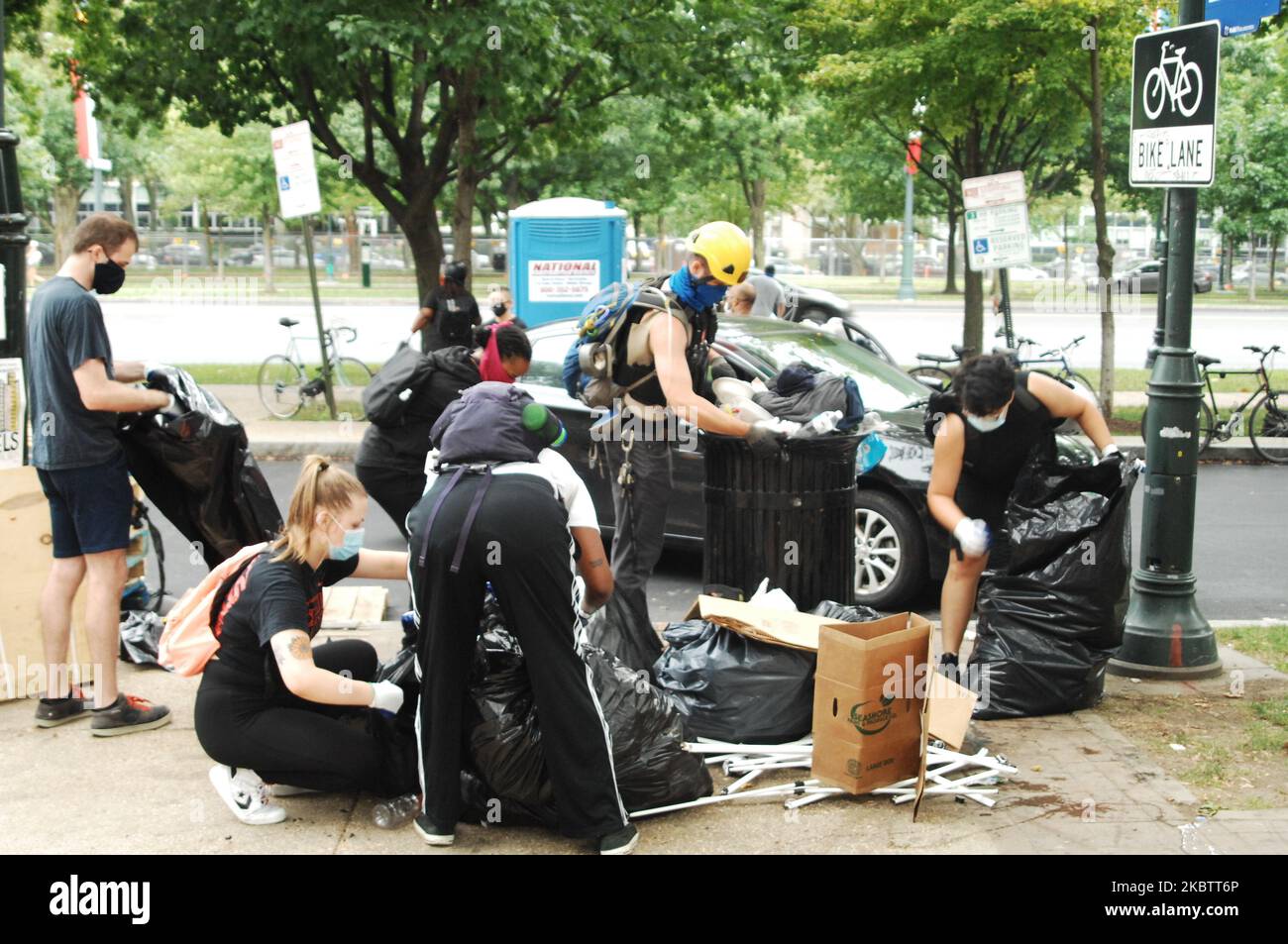 Philadelphias homeless residents hi-res stock photography and images ...