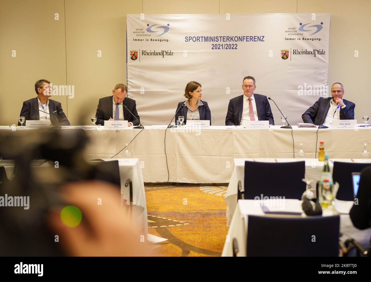 Thomas frank press conference 2022 hi-res stock photography and images ...