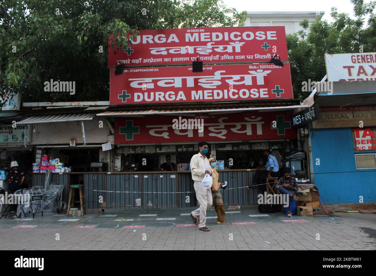 Delhi metro phase 1 hi-res stock photography and images - Alamy
