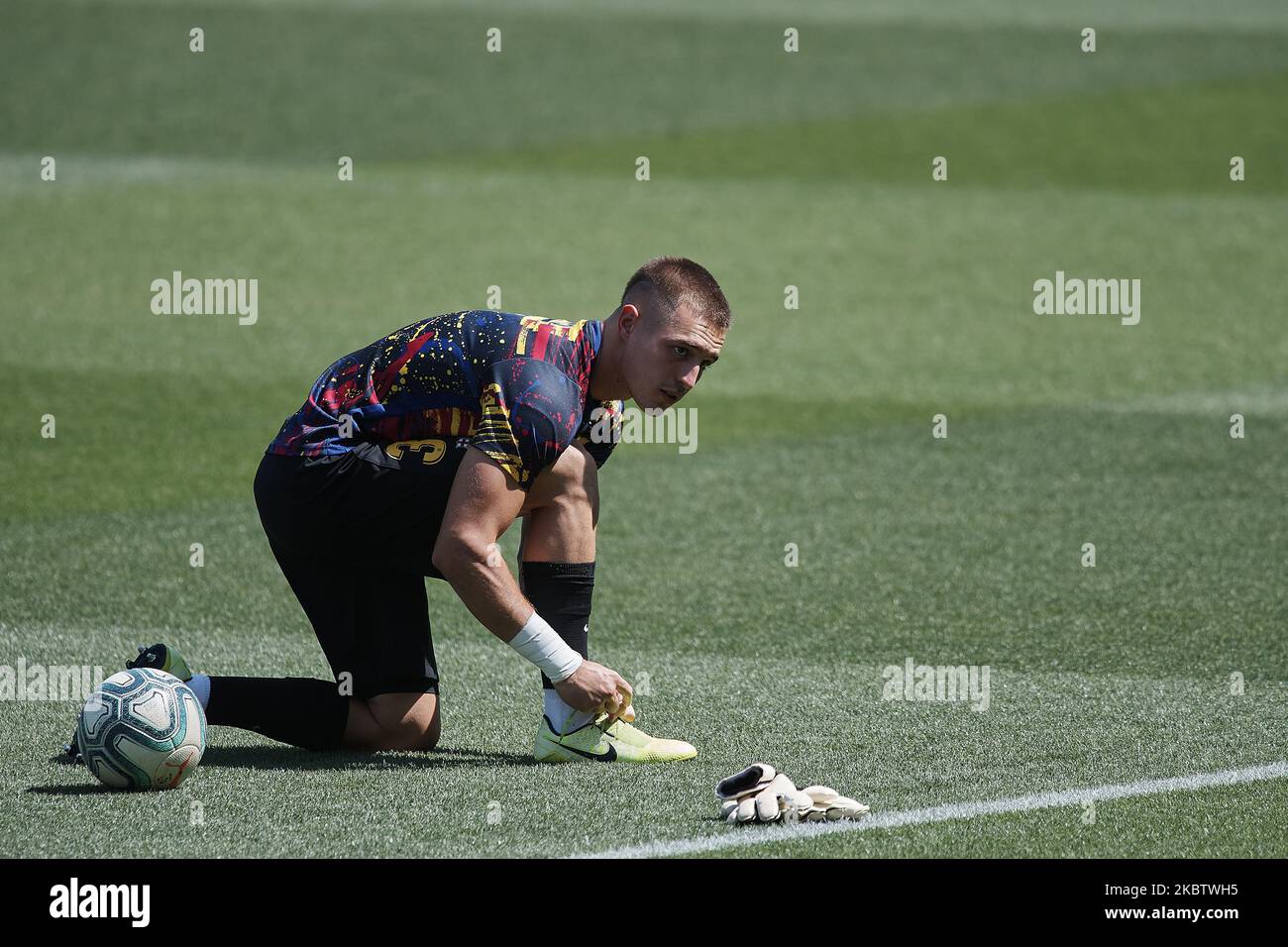 Arnau tenas football hi-res stock photography and images - Alamy