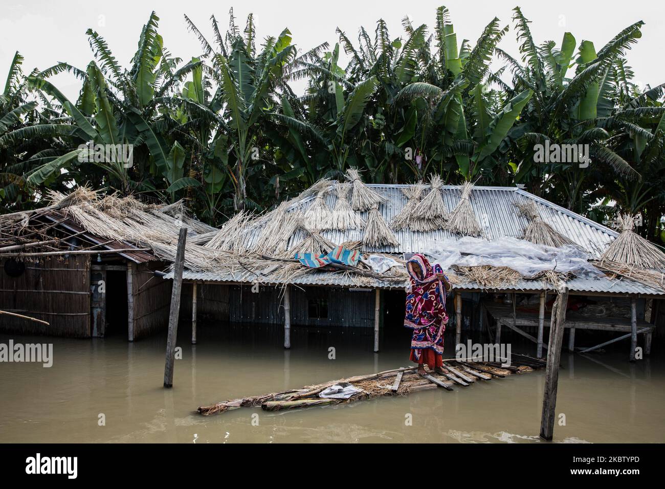 Bangladesh flooding raft hi-res stock photography and images - Alamy