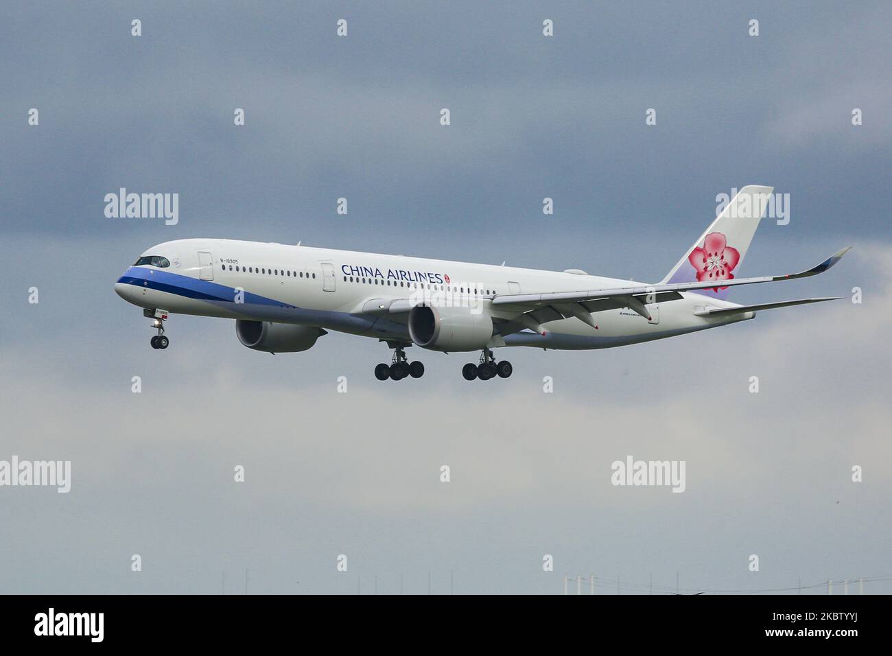 China Airlines Airbus A350-900 aircraft as seen on final approach ...
