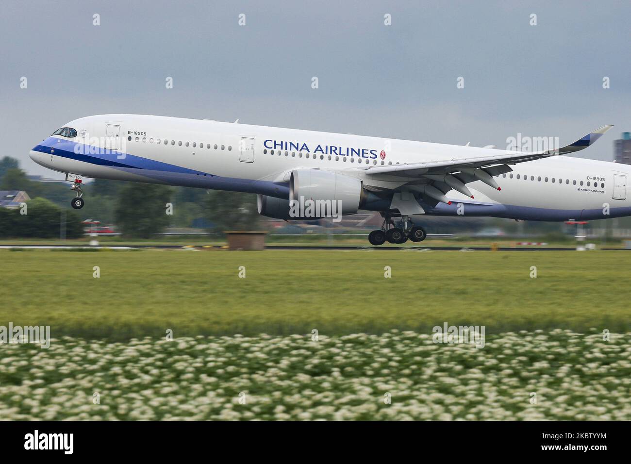 China Airlines Airbus A350-900 aircraft as seen on final approach ...