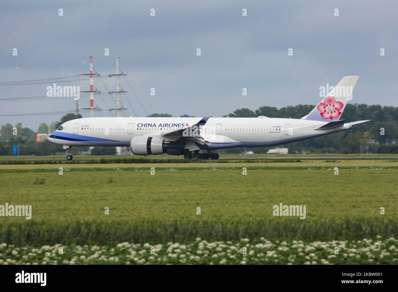 China Airlines Airbus A350-900 aircraft as seen on final approach ...