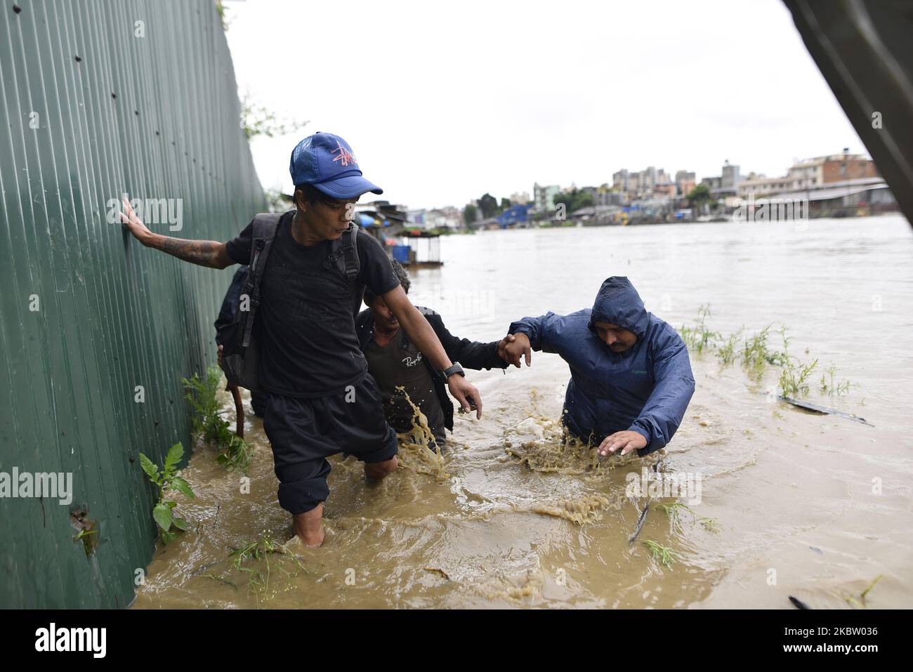 Armed Police Force (APF) rescue Nepalese people affected due to ...