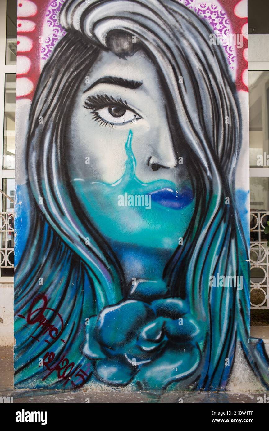 Graffeuse hi-res stock photography and images - Alamy