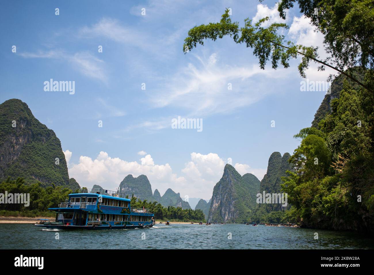 Région autonome du guangxi hi-res stock photography and images - Alamy