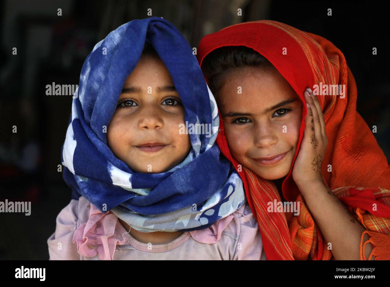 Girls gaza poor hi-res stock photography and images - Alamy