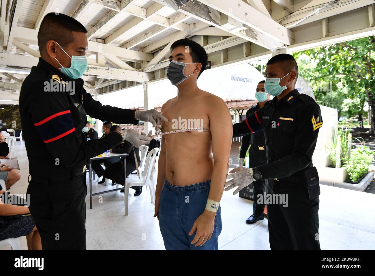 Army physical examination hi-res stock photography and images - Alamy