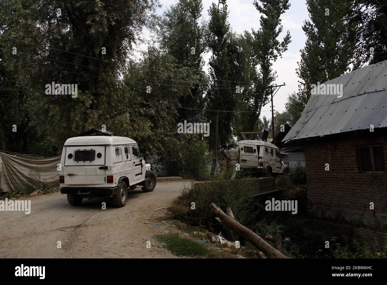 Indian rebels hi-res stock photography and images - Alamy