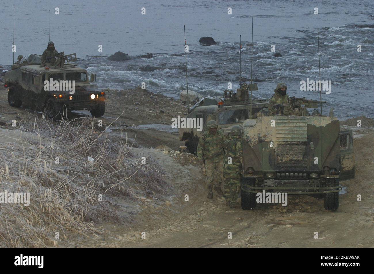 2003 us army in korea hi-res stock photography and images - Alamy