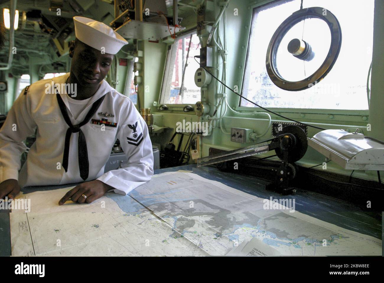 May 30, 2003-Busan, South Korea-US Navy hold inspection event during an ...