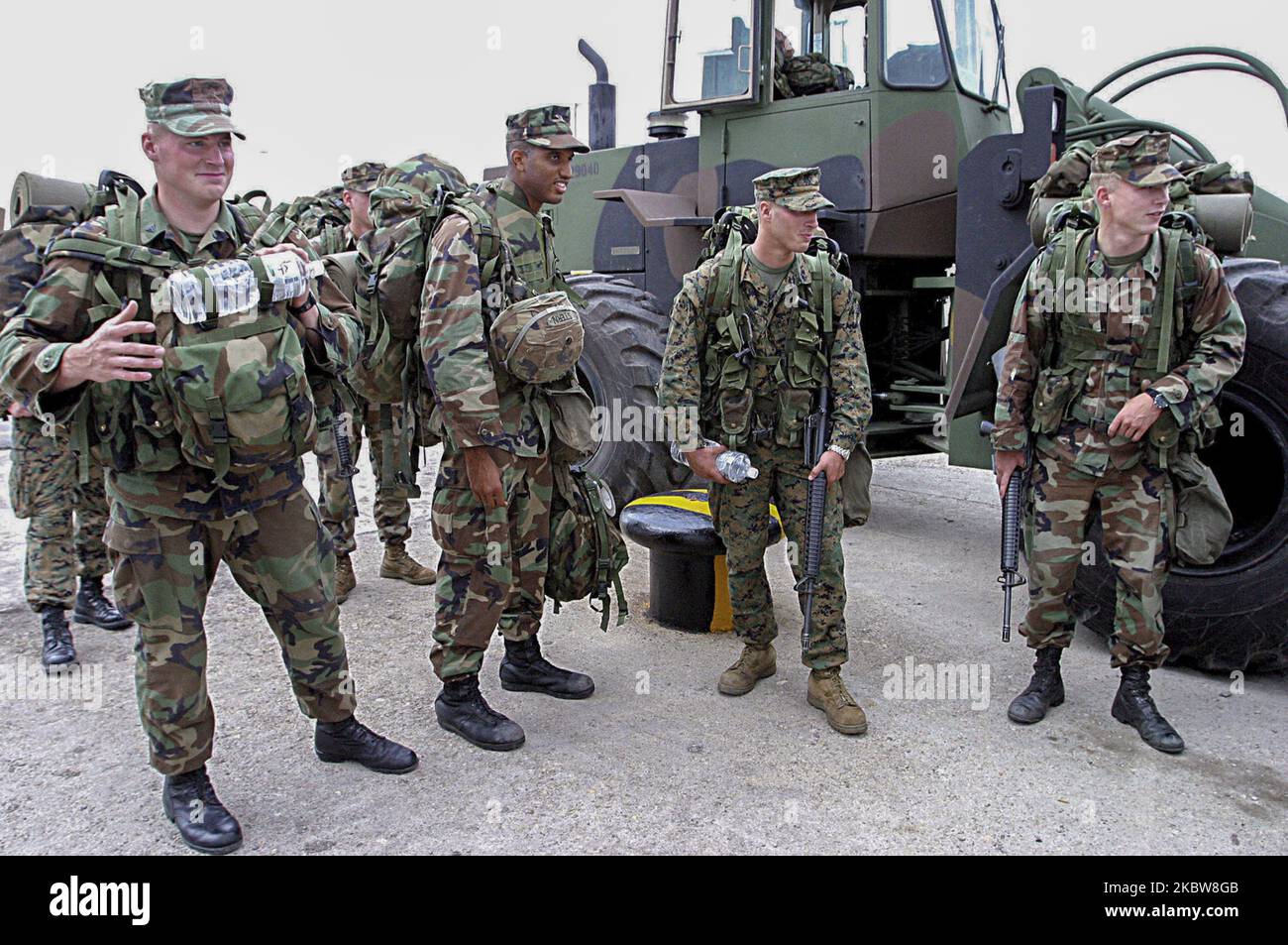 2003 us army in korea hi-res stock photography and images - Alamy