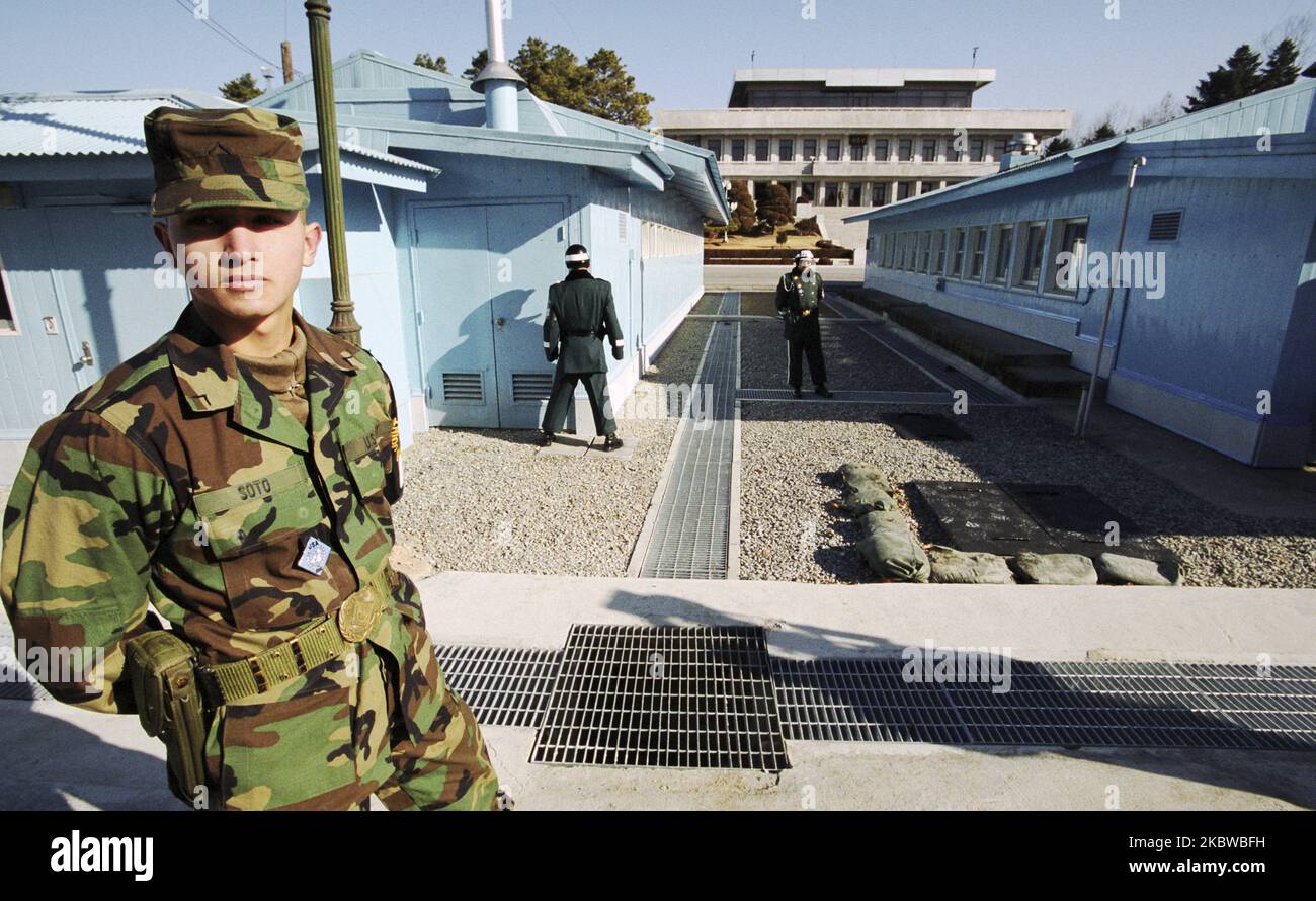 Nuclear bombs korea hi-res stock photography and images - Alamy