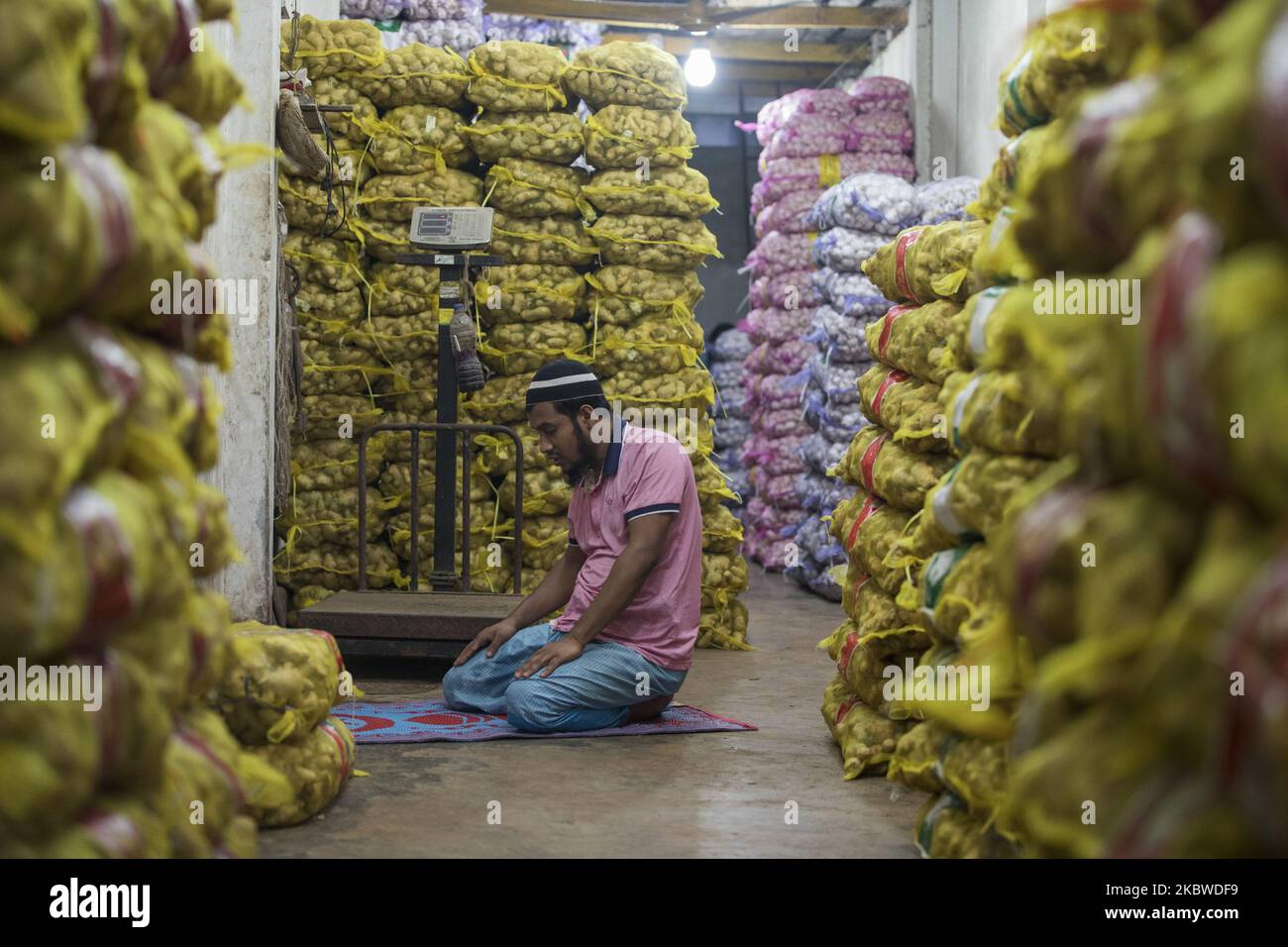 Sham bazar hi-res stock photography and images - Alamy