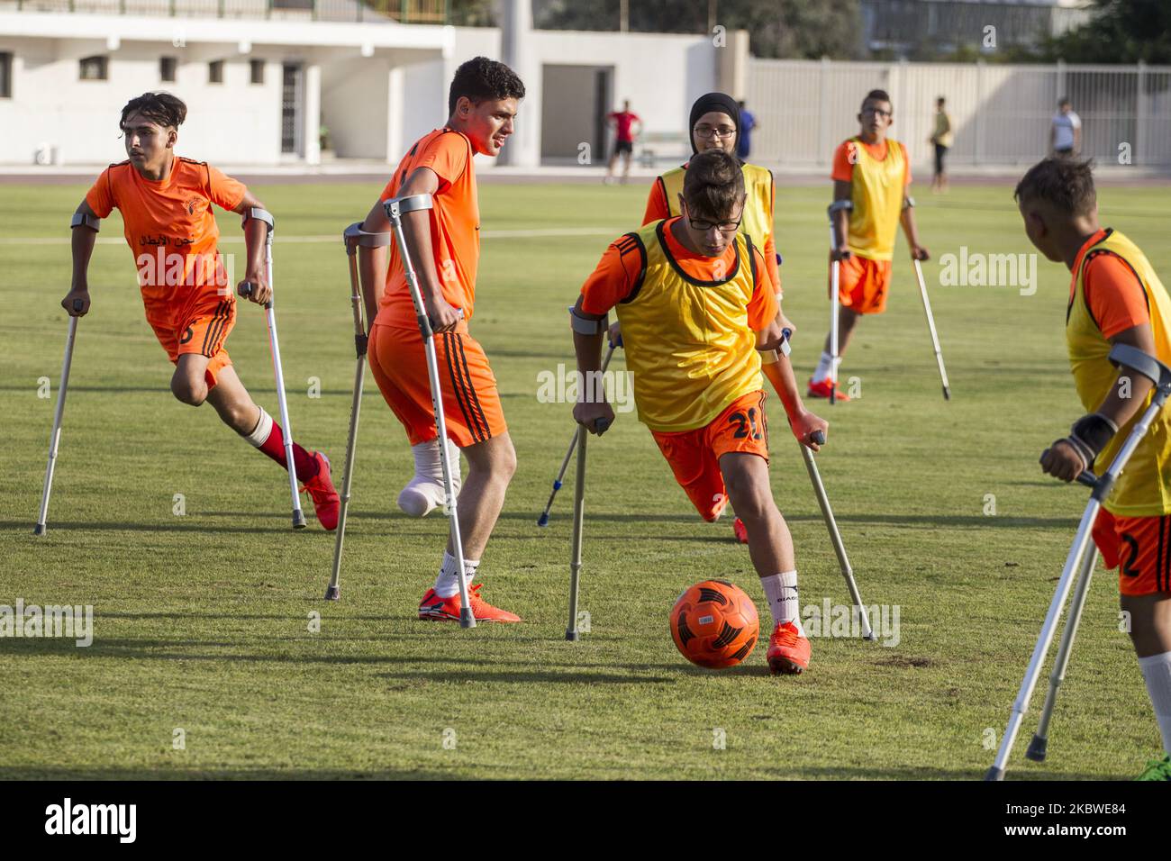 Palestinian amputee children hi-res stock photography and images - Alamy