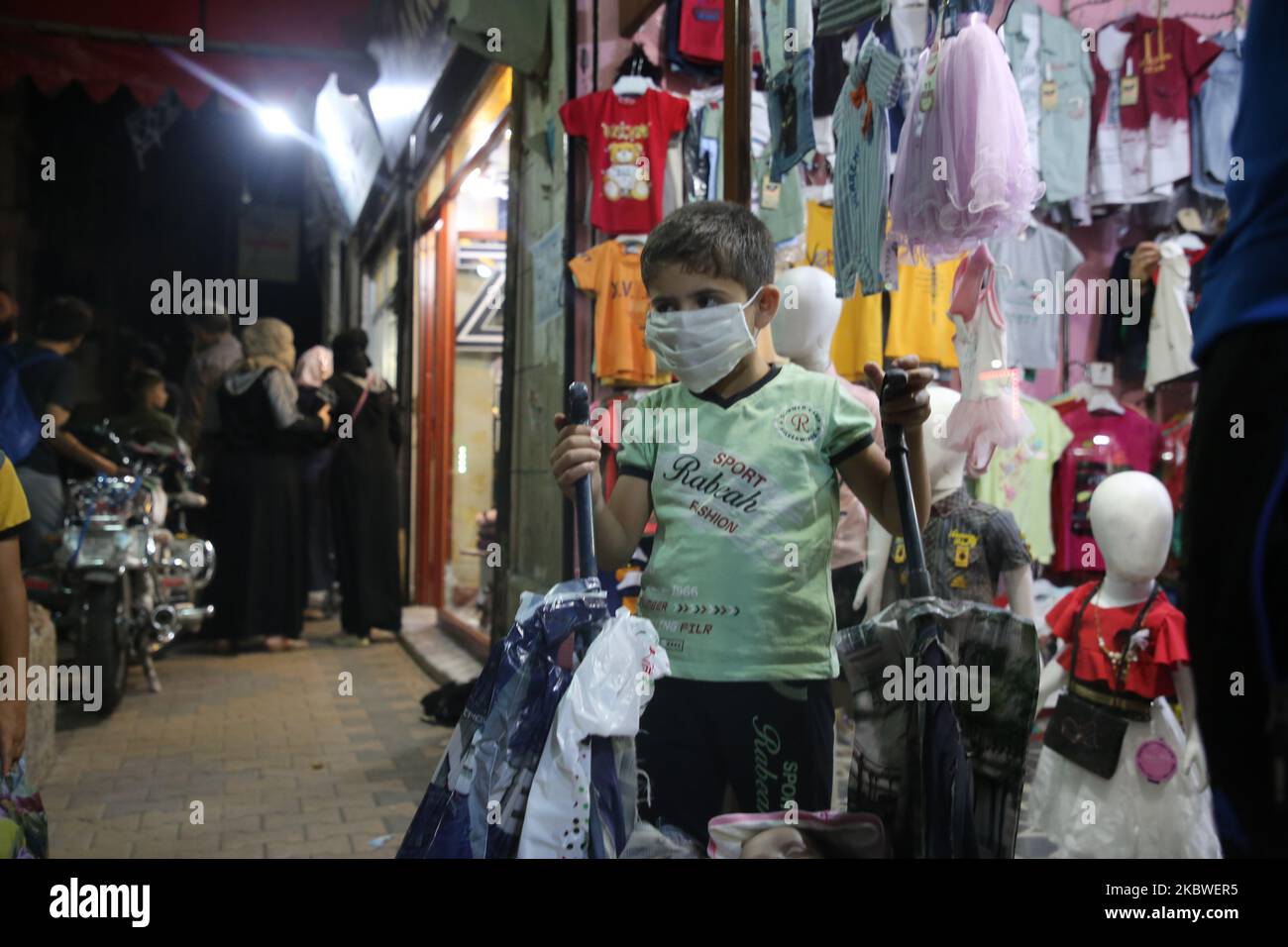Syrian boy hi-res stock photography and images - Alamy