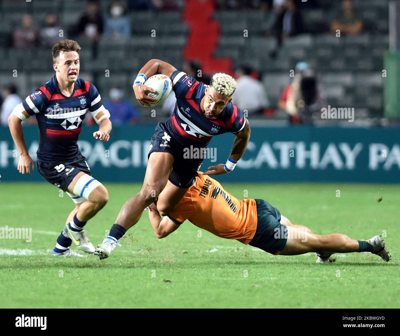 Hong Kong, China. 4th Nov, 2022. Max Denmark (C) of China's Hong Kong ...