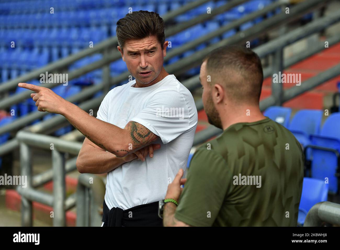 Boundary park pitch hi-res stock photography and images - Alamy