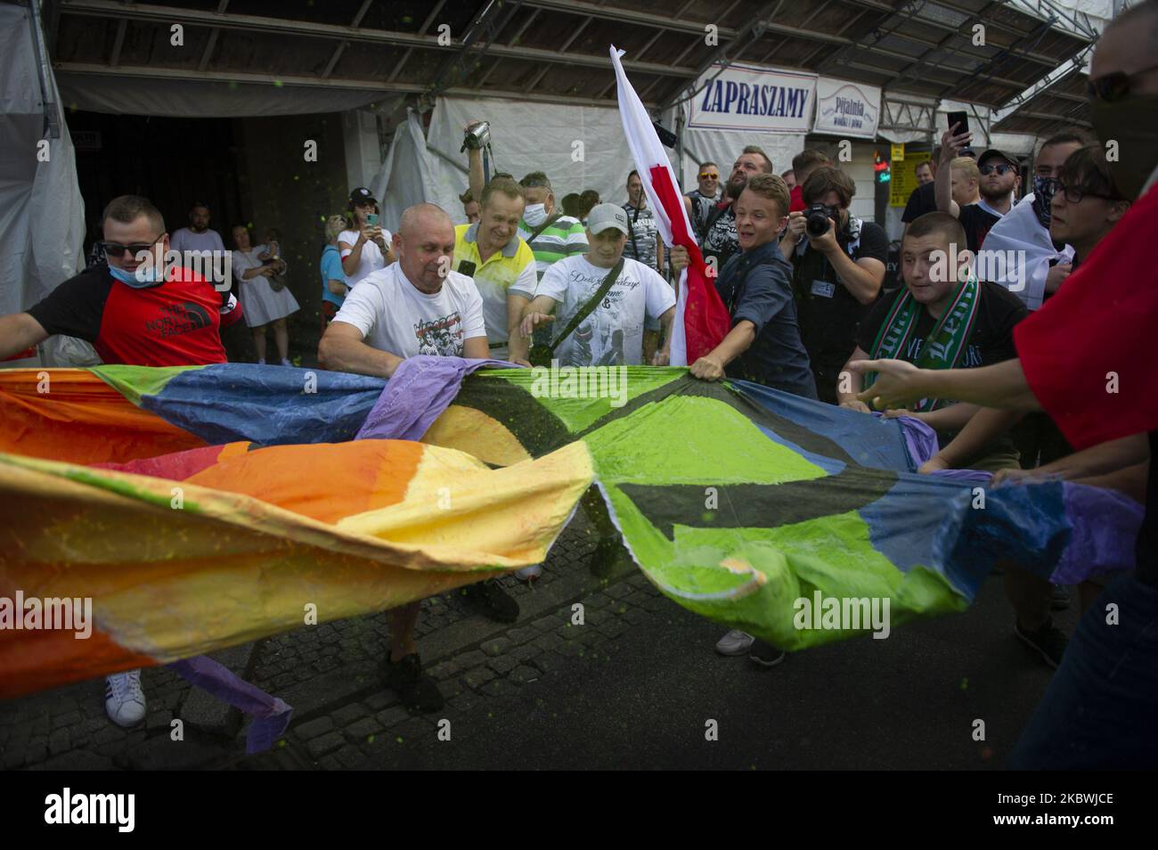 Rainbow 1944 hi-res stock photography and images - Alamy
