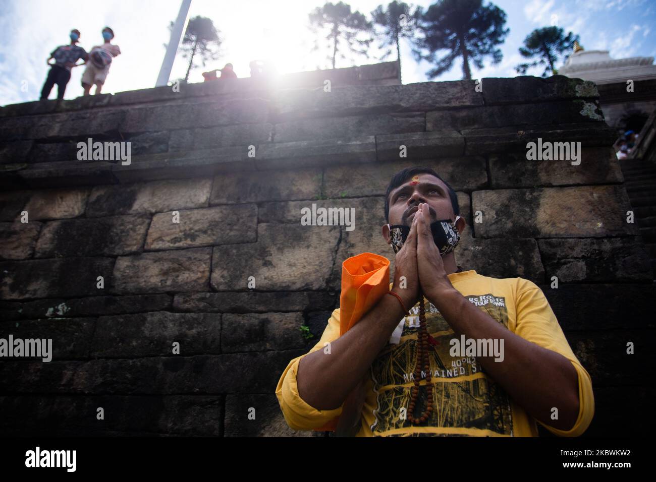 Hindu devotes offers praying during Janai Purnima festival at the ...
