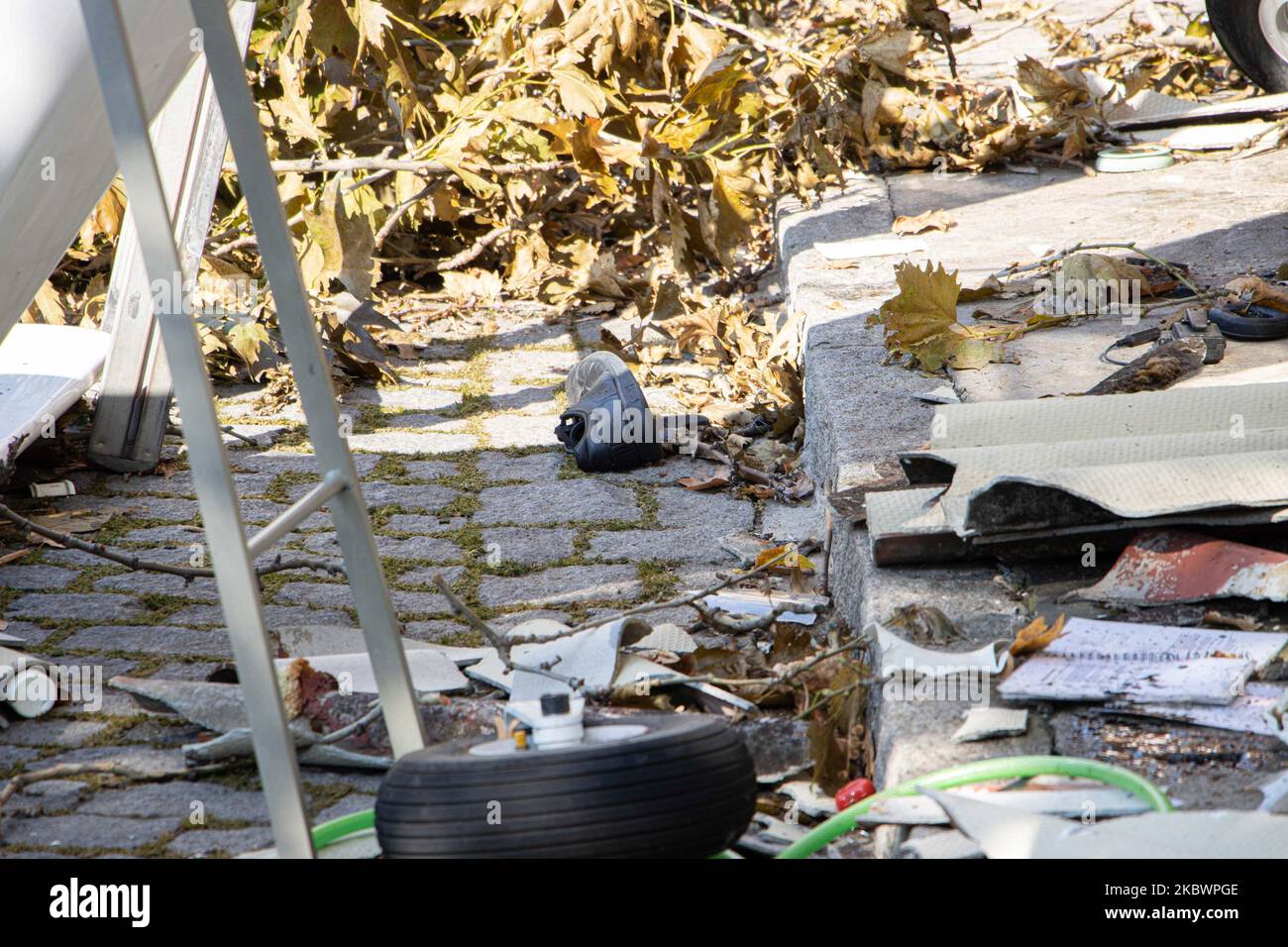 A small light aircraft of general aviation had an accident as it ...