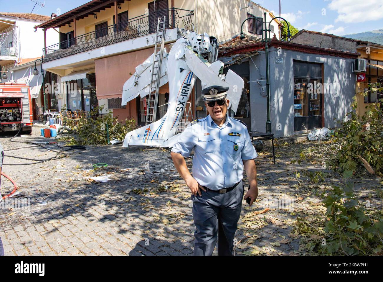 A small light aircraft of general aviation had an accident as it ...