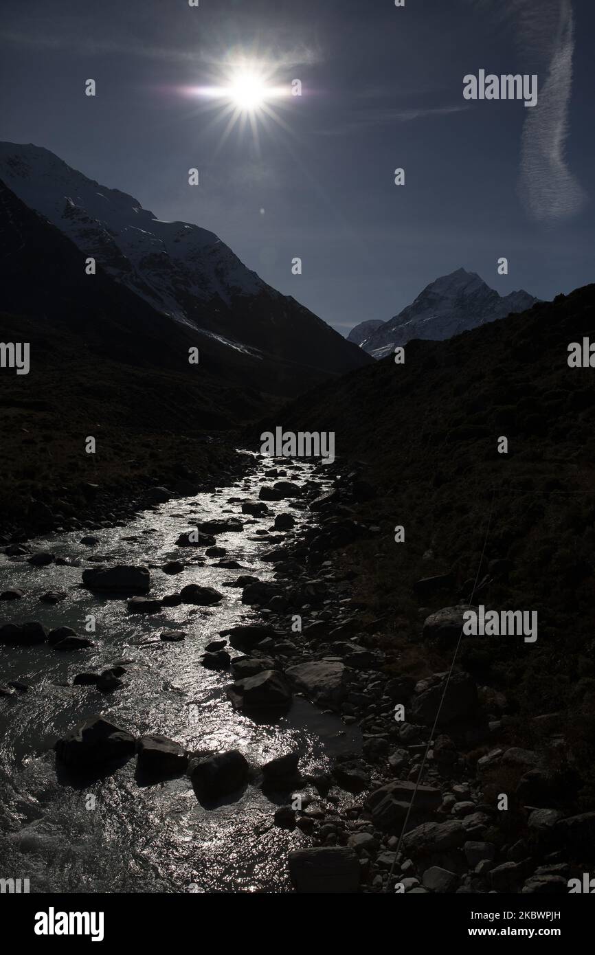 Moonlight track new zealand hi-res stock photography and images - Alamy