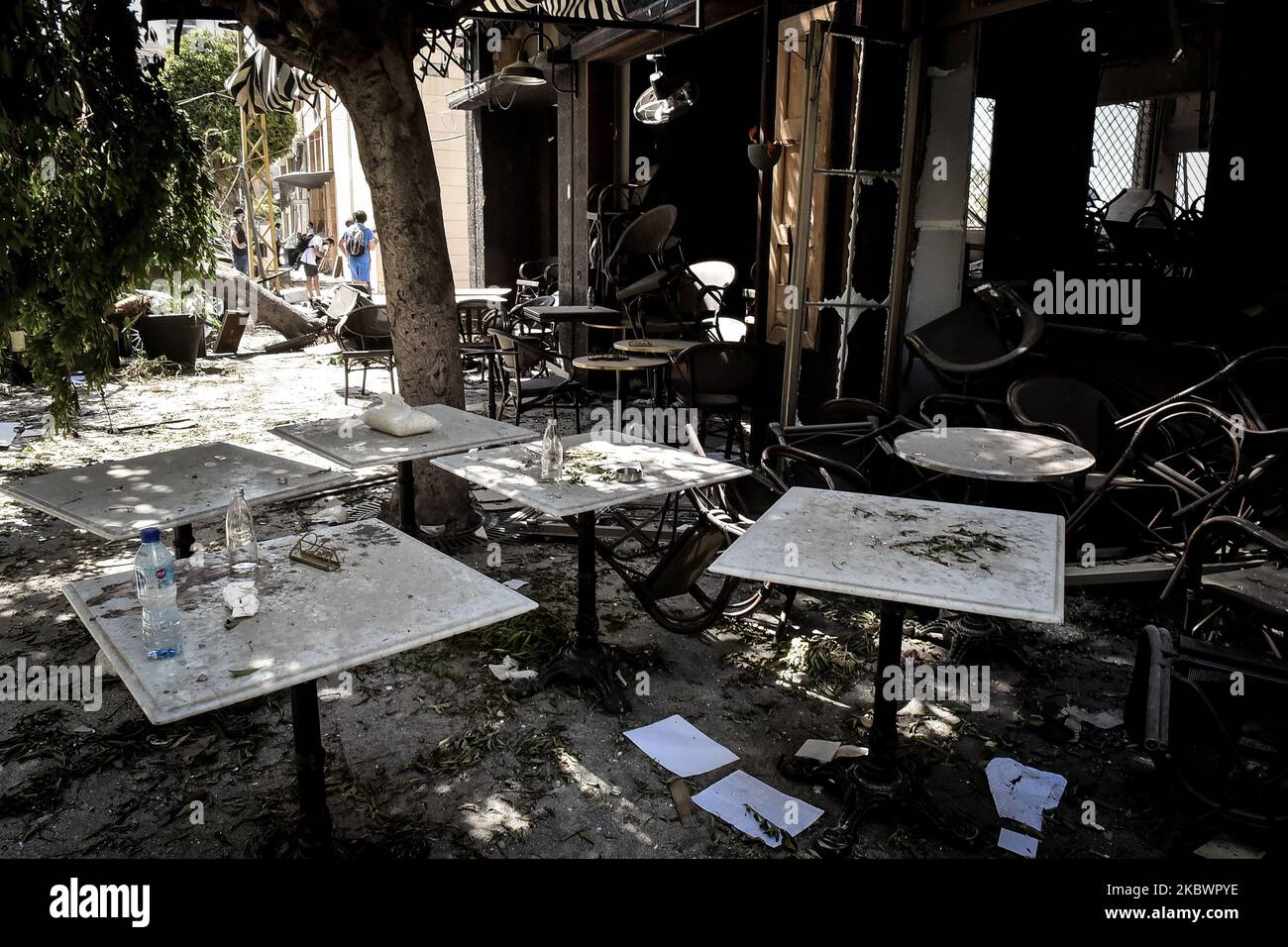 Restaurant explosion hi-res stock photography and images - Alamy
