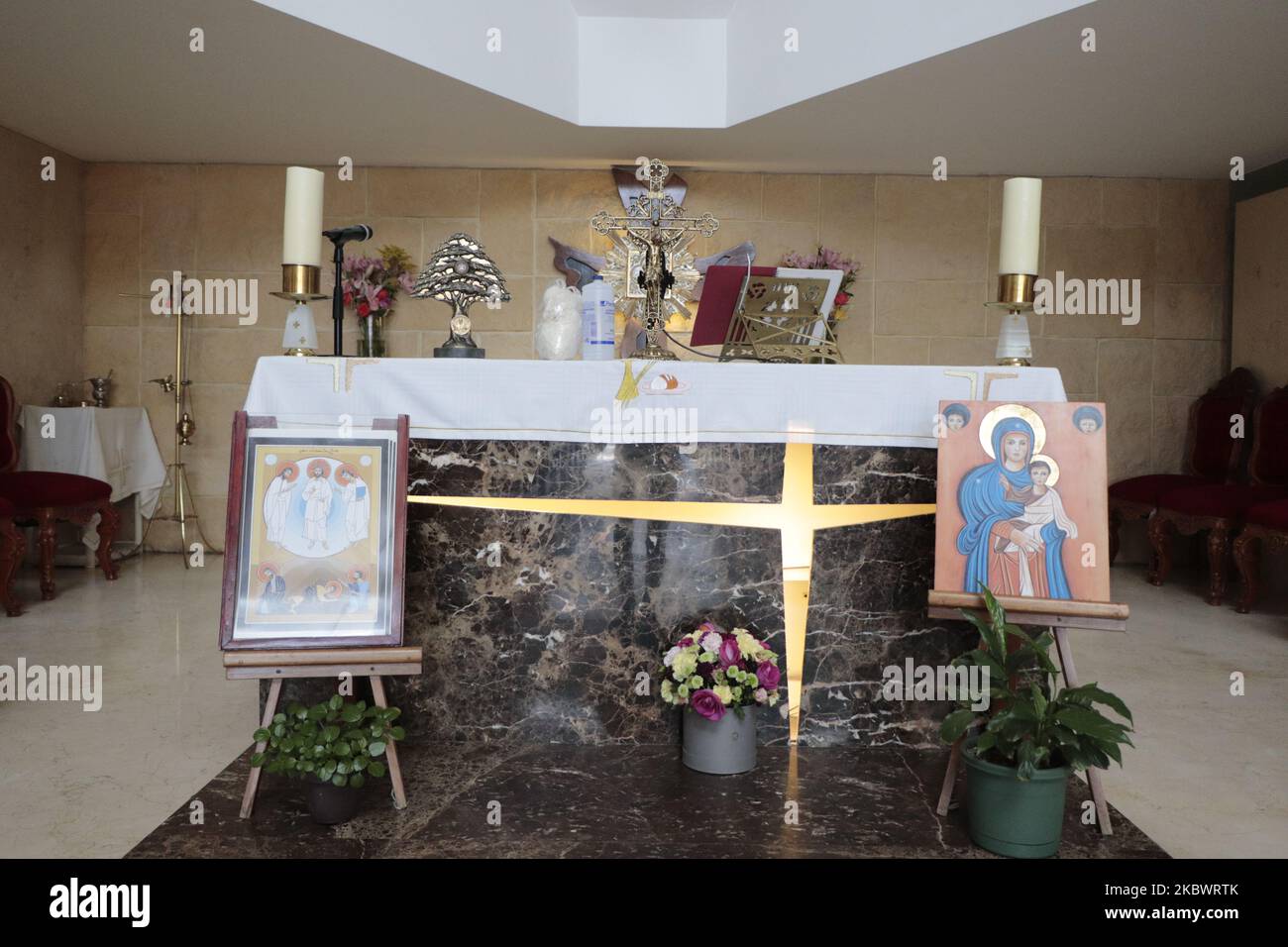 Mourning in the Church of Our Lady of Lebanon, Mexico City, after the ...