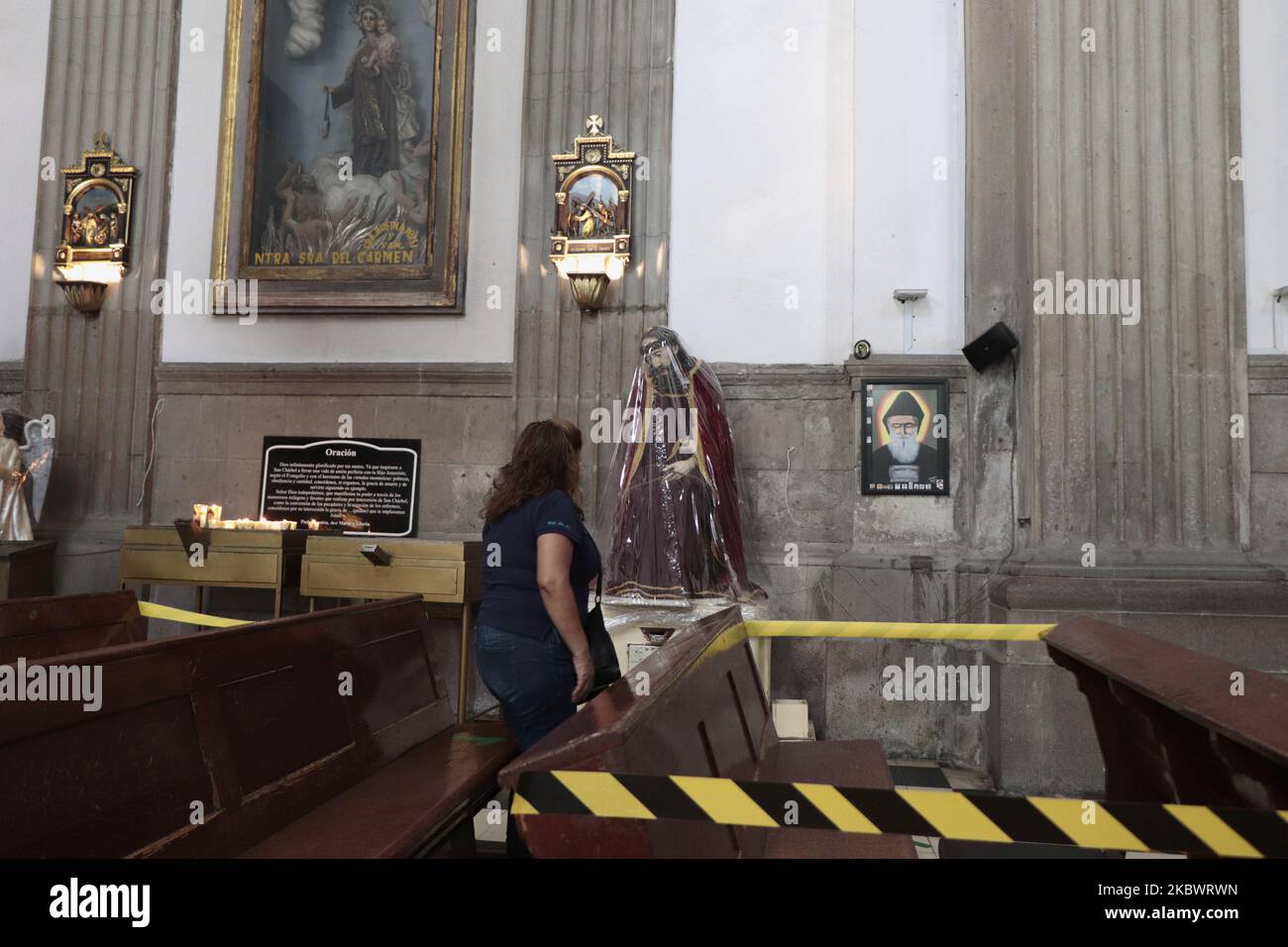 Mexico in mourning hi-res stock photography and images - Alamy