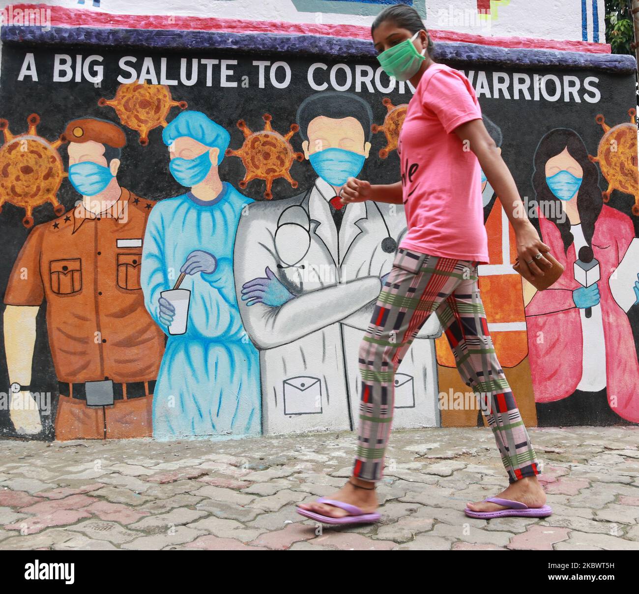 Workers of kolkata hi-res stock photography and images - Alamy