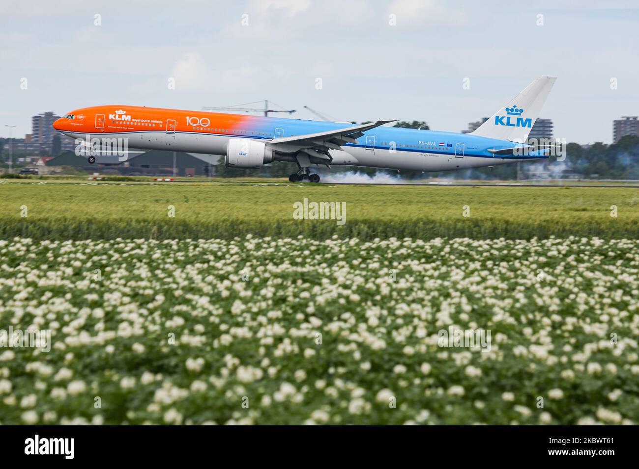 V logo de transport hi-res stock photography and images - Alamy