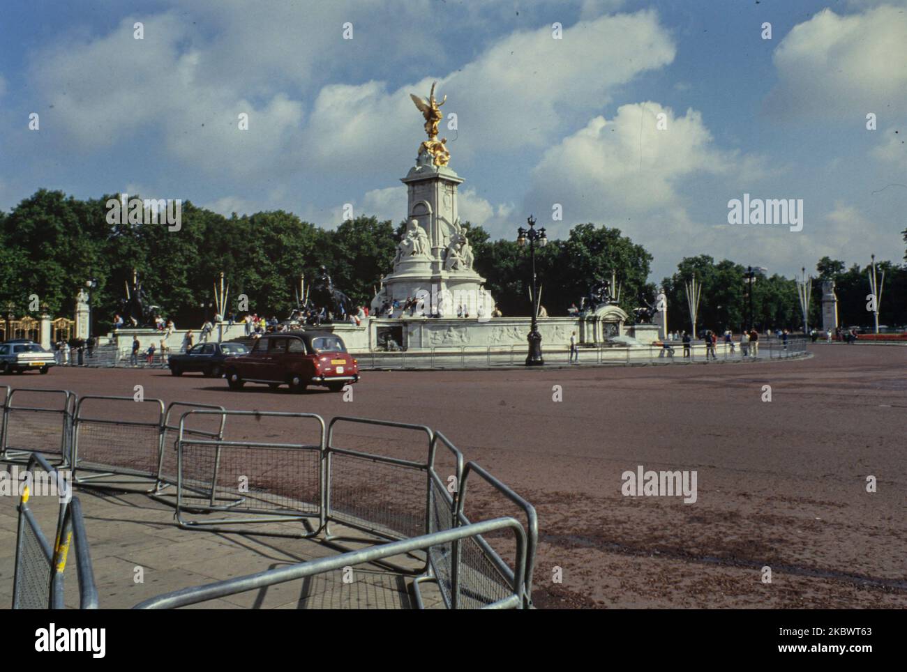 London, United Kingdom may 1979: London street view scene in 70s Stock ...