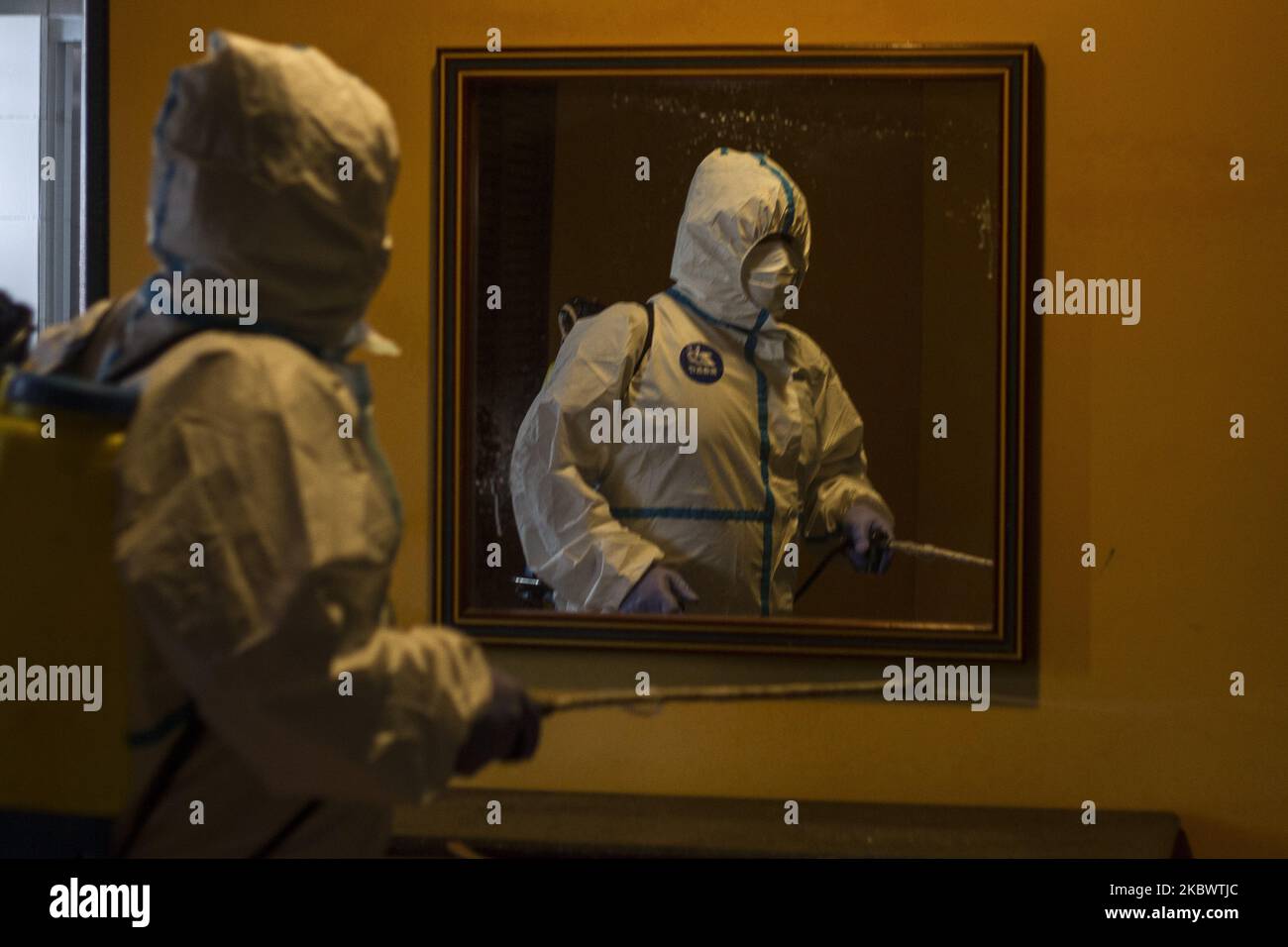 Official figures hi-res stock photography and images - Alamy