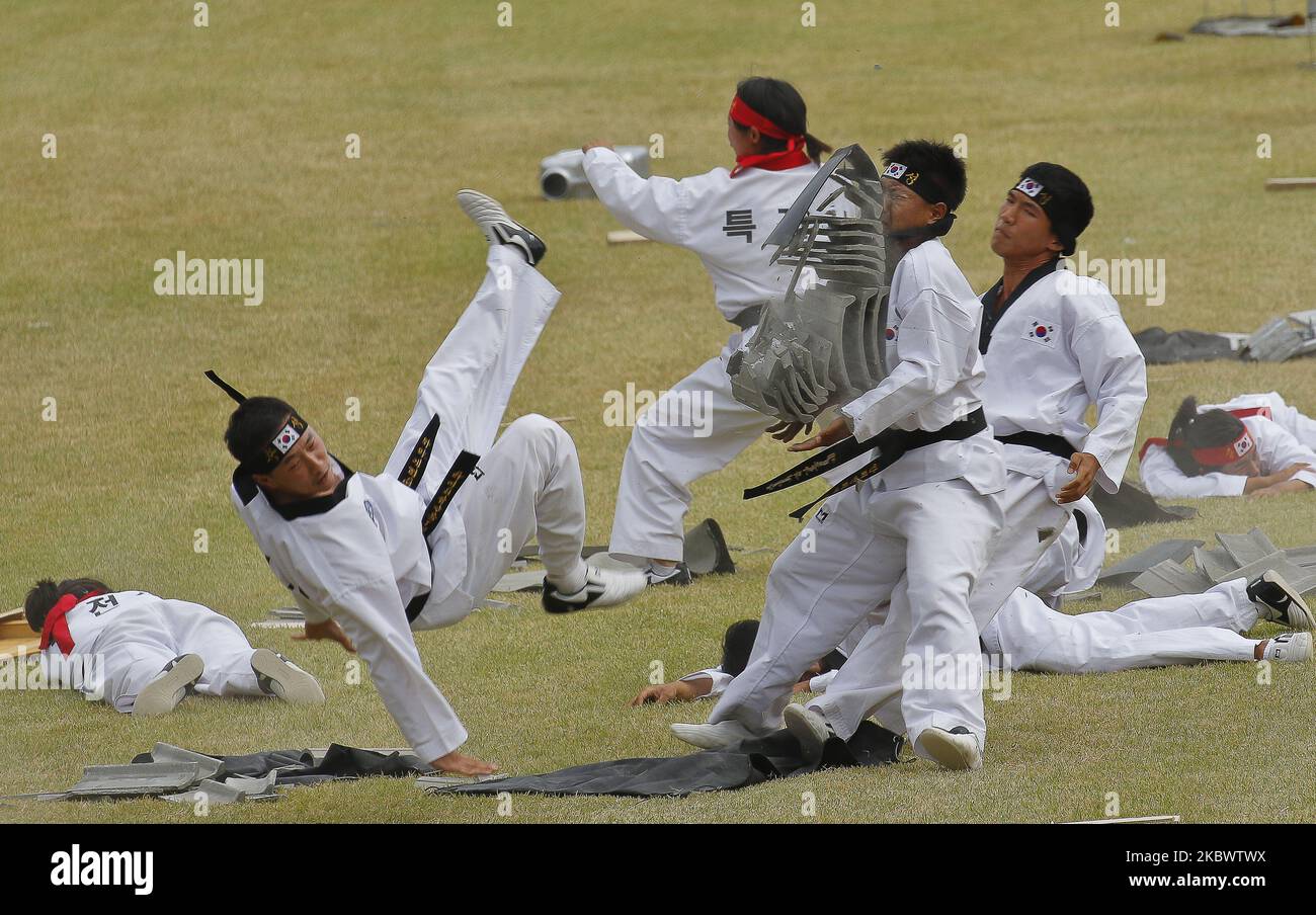 South korea military equipment hi-res stock photography and images - Alamy