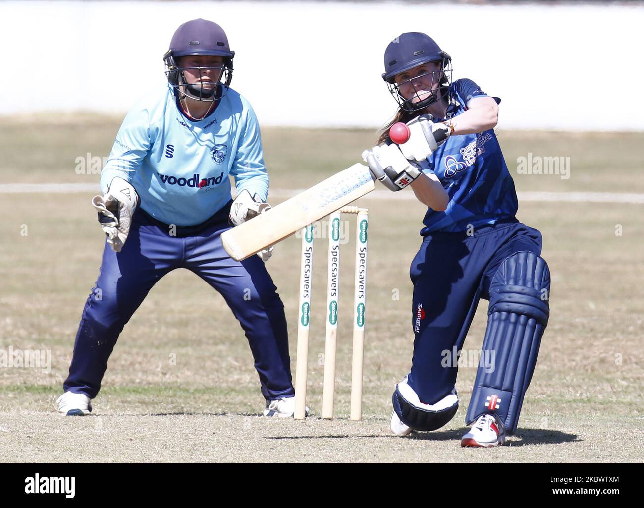 Sarah Bryce of Kent Women during Women's London Championship between ...