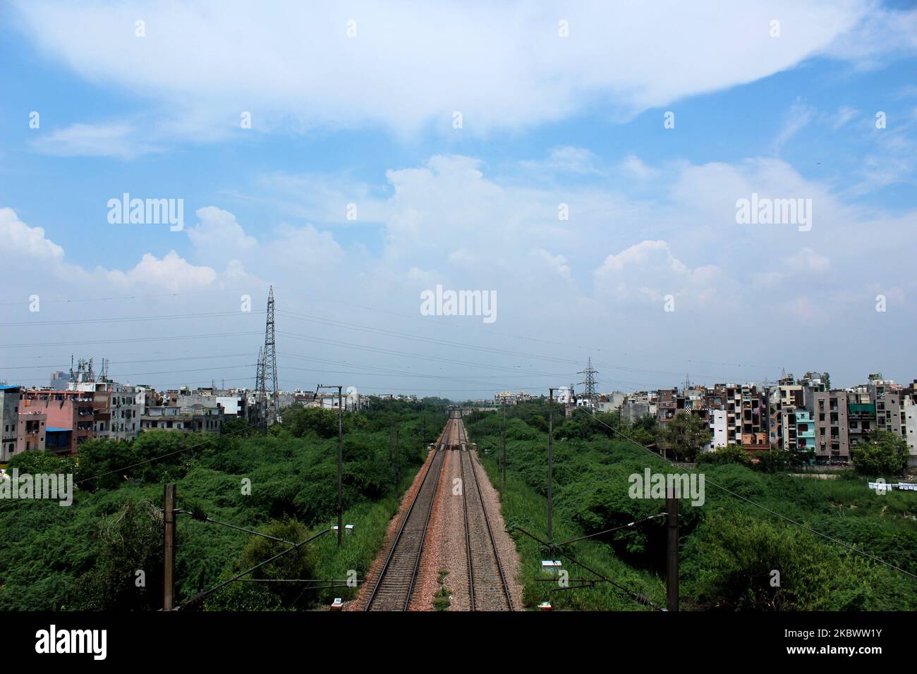 Noida link road hi-res stock photography and images - Alamy
