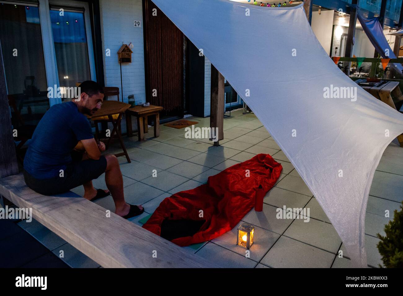 Sheltersuits hi-res stock photography and images - Alamy