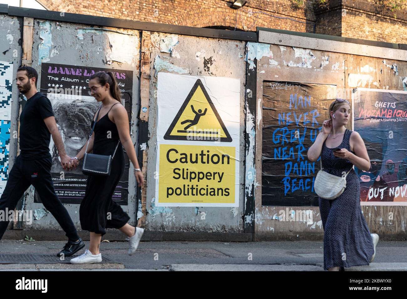Caution slippery politicians hi-res stock photography and images - Alamy
