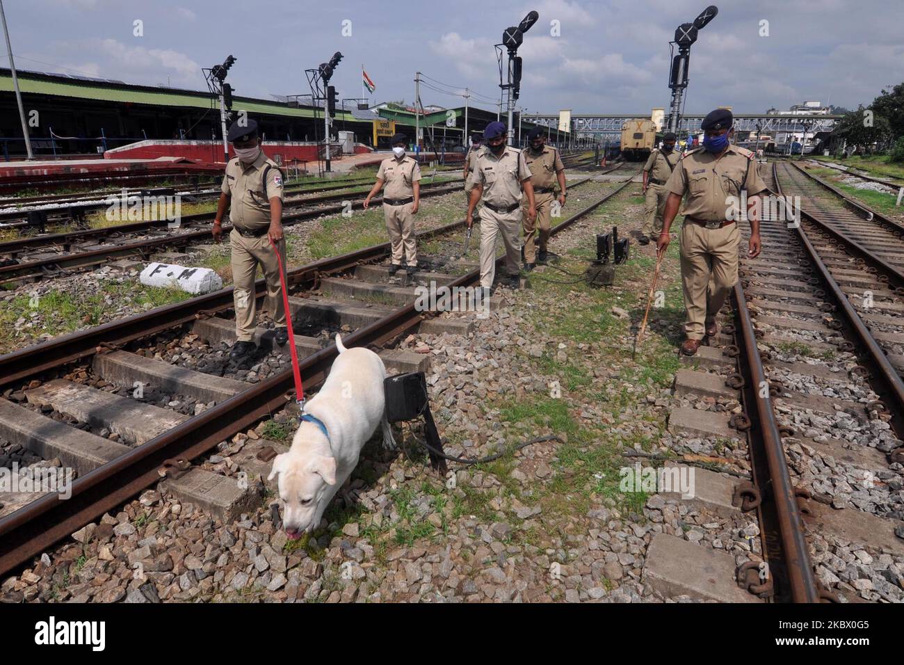 Railway police hi-res stock photography and images - Alamy